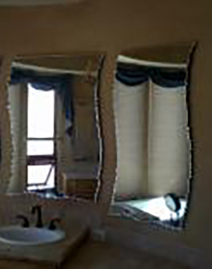 Chipped – Ideal Mirror and Glass