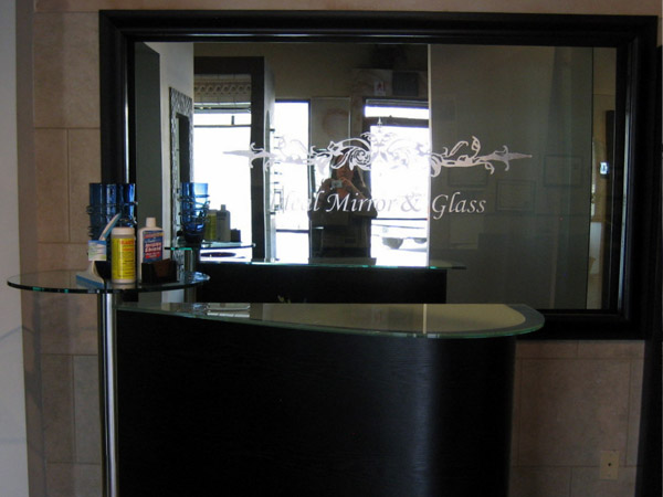 Commercial Glass – Ideal Mirror and Glass